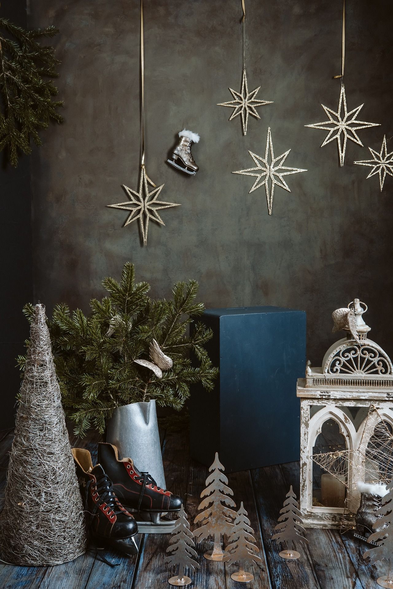 In the market for a very special Christmas in Poundbury - The West ...