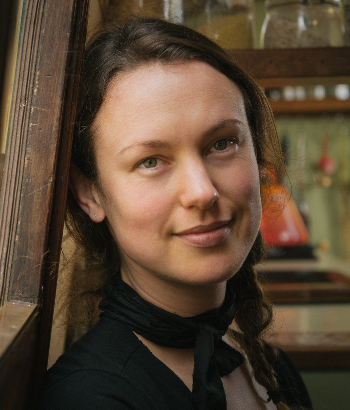 Saving lives in crisis-hit countries: Dorset midwife’s incredible story ...